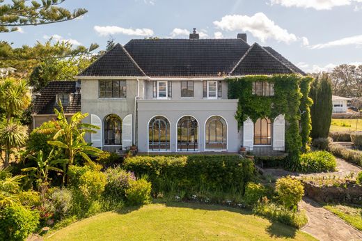 Auckland Luxury Homes and Prestigious Properties for sale in Auckland ...