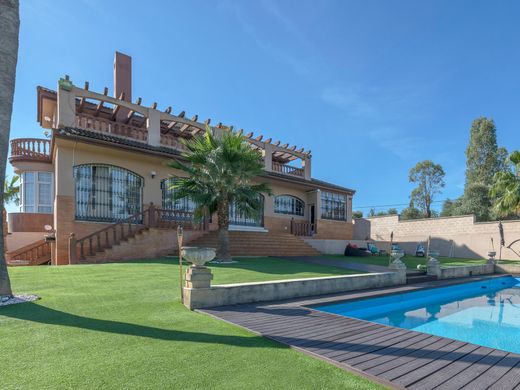 Seville: Luxury Homes and Villas for sale - Prestigious Properties ...