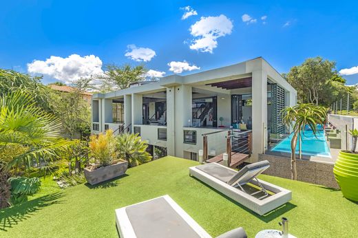 Johannesburg: Villas and Luxury Homes for sale - Prestigious Properties ...