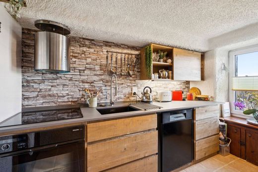 Vivienda de alto standing en venta Concise, Canton de Vaud - 132369356 ...