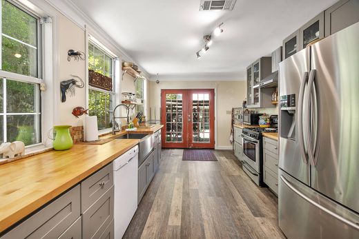 À venda Casa Exclusiva de 213 m2, Saint Simons Island, Estados Unidos ...