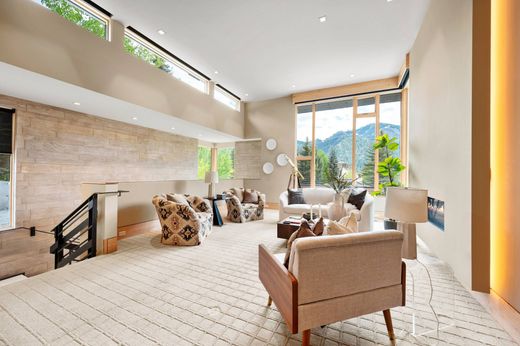 Luxuriöses Einfamilienhaus, 3 Schlafzimmer, zu verkaufen in Ketchum ...