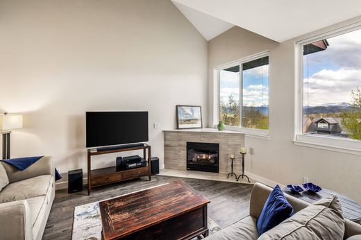 Casa adosada en venta Silverthorne, Colorado - 132660122 - LuxuryEstate.com