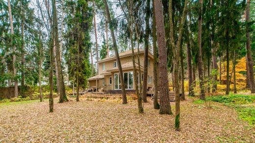 Luxuriöse Villa zu verkaufen in Nikolina Gora, Moscow Oblast ...