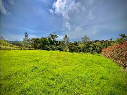 Terreno in vendita - Envigado, Departamento de Antioquia - 132698520 ...