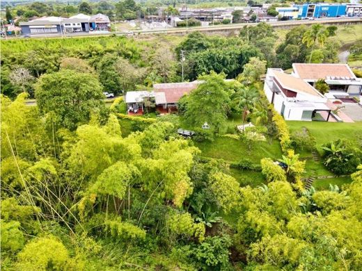 4 bedroom exclusive country house for sale in Armenia, Colombia ...