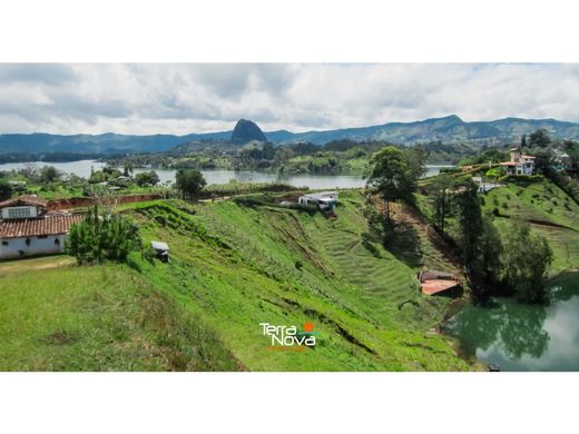Terreno / Solar - El Peñol, Departamento de Antioquia - 132699427 ...