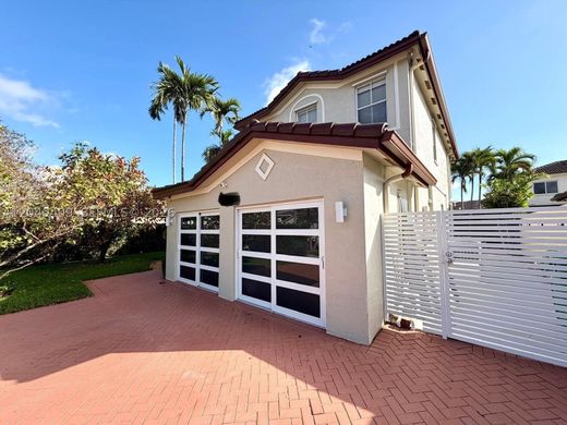 Prestigiosa villa di 220 mq in vendita, Miami Terrace Mobile Home ...