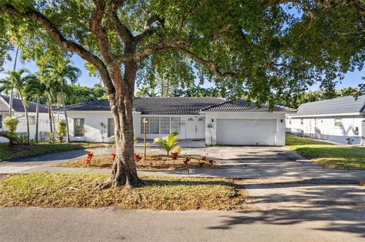 Villa in vendita Hollywood, Florida - 132669115 - LuxuryEstate.com