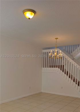 Casa adosada de alto standing de 196 m2 en venta Miami Terrace Mobile ...