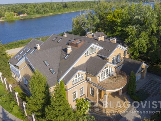 Kiev Luxury Homes and Prestigious Properties for sale in Kiev ...