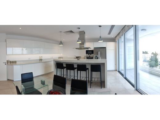 Appartamento di lusso di 213 m² in vendita Káto Páfos, Pafo, Paphos ...