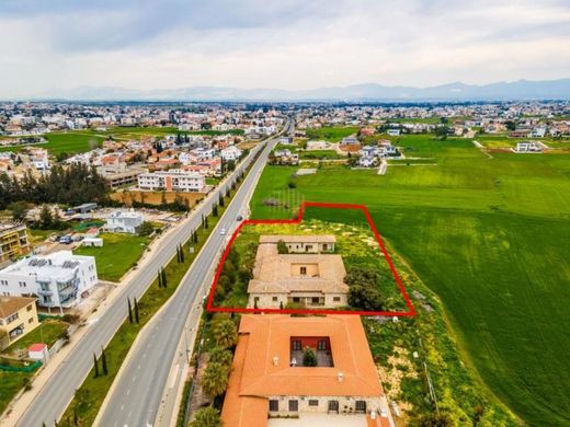 Terreno di 7428 mq in vendita - Káto Lakatámeia, Nicosia, Nicosia ...