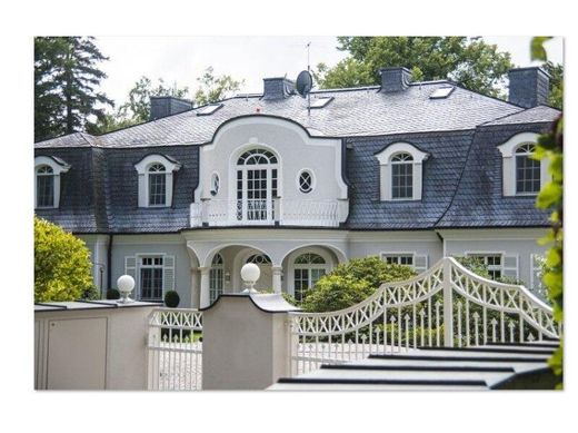 Luxury villas for sale in Gemeindebezirk Hietzing, Vienna ...