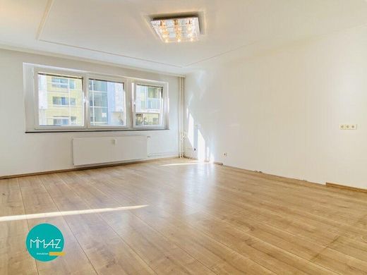 MIMAZ Immobilien, Vienna - LuxuryEstate.com