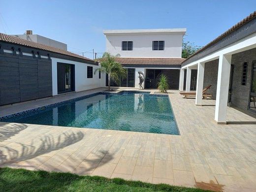 Luxury Homes Senegal for sale - Prestigious Villas and Apartments in ...