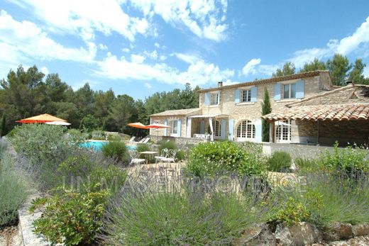 UN MAS EN PROVENCE, Cabrières-d'Avignon - LuxuryEstate.com