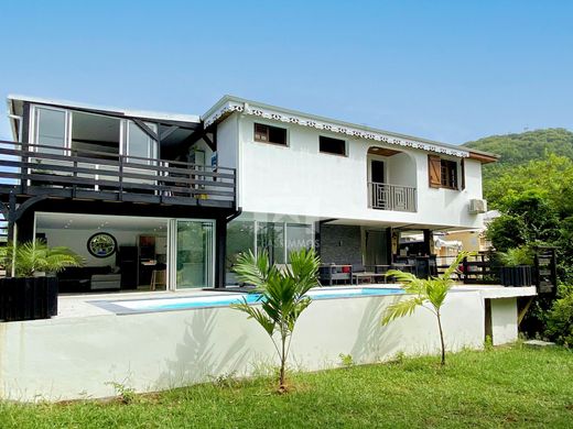 Luxury Homes Martinique for sale - Prestigious Villas and Apartments in ...