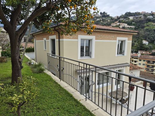 À venda Luxuoso apartamento de 150 m2, Menton, Provence-Alpes-Côte d ...