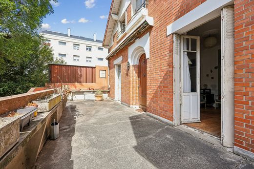 Maison de prestige de 137 m2 en vente Sceaux, Île-de-France - 132702453 ...