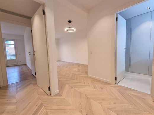 Guillaume BOIS | Cabinet Taboni, Nice | LuxuryEstate.com