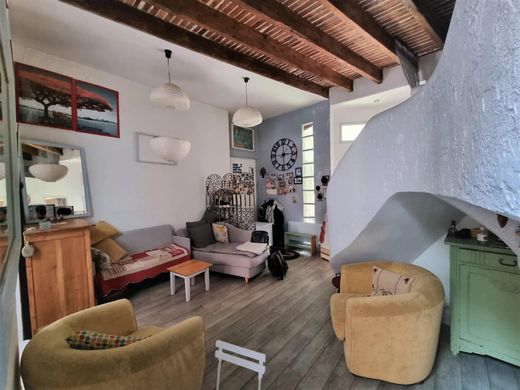 Cabinet Taboni, نيس | LuxuryEstate.com