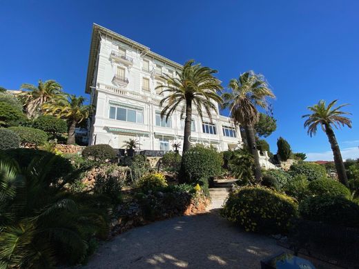 Roquebrune-Cap-Martin: Villas and Luxury Homes for sale - Prestigious ...
