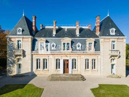 Martin SHEACH | Maxwell-Baynes, Bordeaux | LuxuryEstate.com