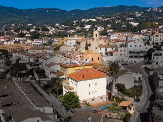 Cabrils: Luxury Homes and Villas for sale - Prestigious Properties ...