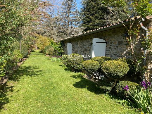 Emile Garcin - Emile Garcin Cévennes et Languedoc, Uzès | LuxuryEstate.com