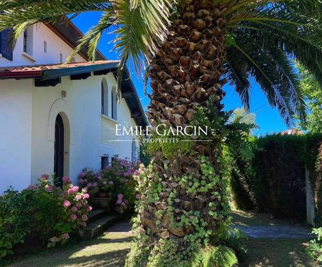 Emile Garcin Biarritz - Cote Basque, 比亚里茨 | LuxuryEstate.com