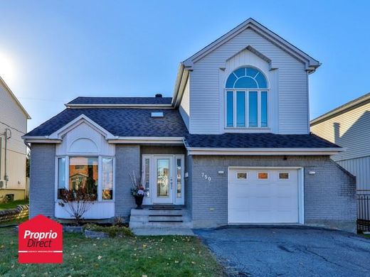 Country houses and farms for sale in the county of Montréal, Quebec ...