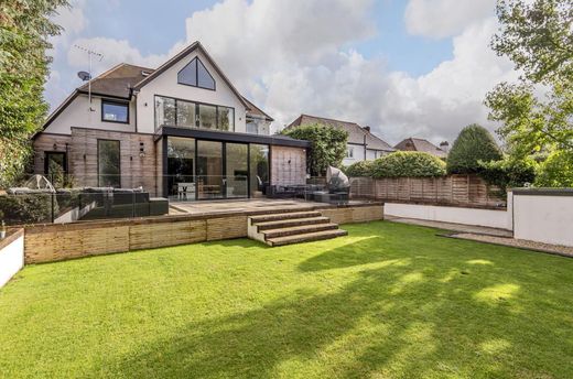 Luxury Homes for sale region of Surrey - Prestigious Properties in ...