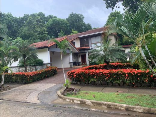 Luxury homes for sale in Ancón, Distrito de Panamá - LuxuryEstate.com