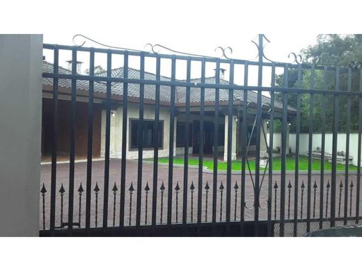 Luxury Homes for sale in the district of Distrito de Bugaba ...