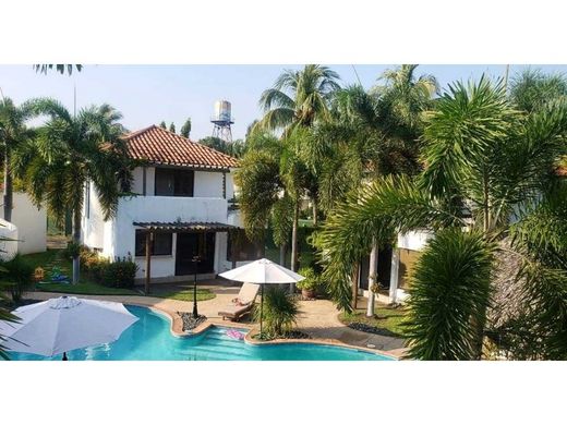 Luxury homes for sale in Escuintla, Municipio de Escuintla ...