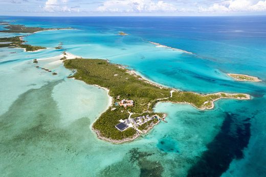 Islas en venta en Bahamas - LuxuryEstate.com