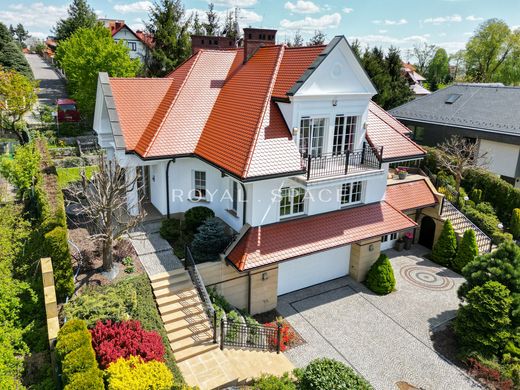 Luxury Real Estate in Poland - LuxuryEstate.com
