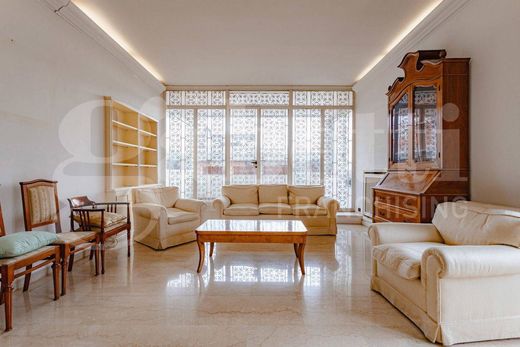 Penthouse de luxe en vente Via Napoleone Colajanni, Rome, Latium ...