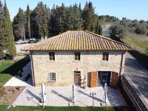 Luxuriöser Landsitz mit 310 m2 zu verkaufen Via Maremmana, Lastra a ...